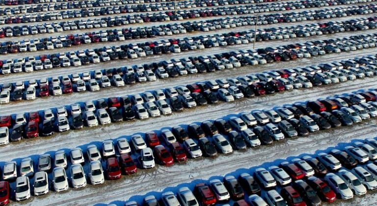 Le marché automobile en 2025: record de ventes, électrification et ...